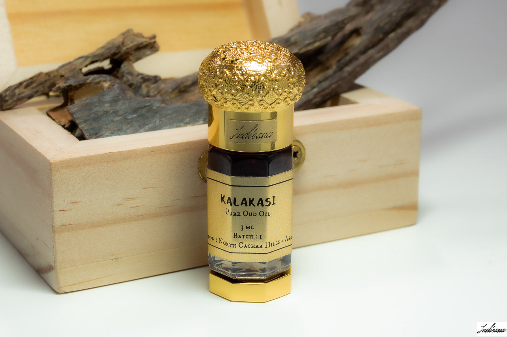 Pure Oud Oil and Wood from India | العود الهندي | Best Assam Oud