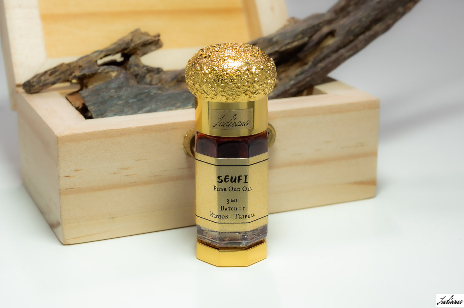 Classic Series Oud Oils | Assam Oud Oil Collection from India ...